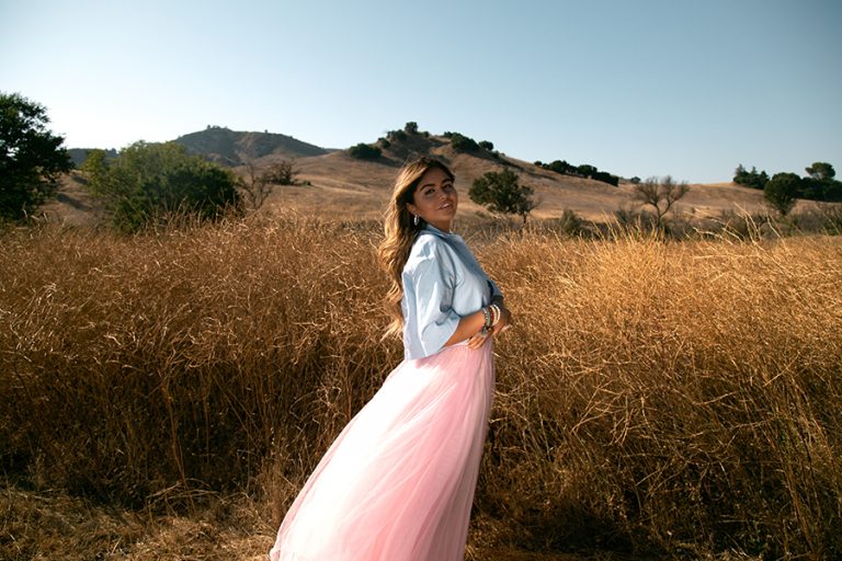 Mariam Tillyaeva | musician & global citizen | Elléments Magazine